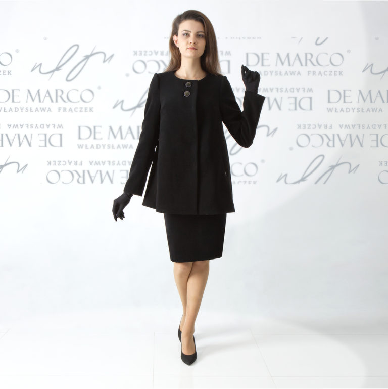 Jak się ubrać na pogrzeb? De Marco królewski styl